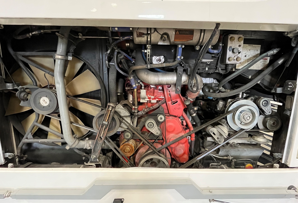 5 Available 2013 Van Hool TD925