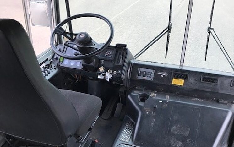 2001 Thomas FE Flat Nose School Bus