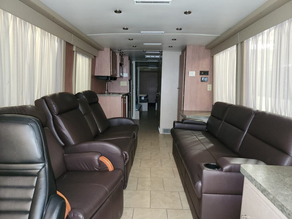 1995 Prevost H3-41 Motorcoach Conversion