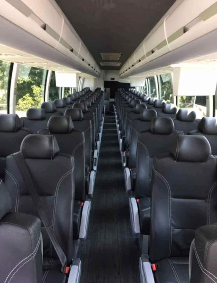 2019 Volvo 9700 Coach Bus