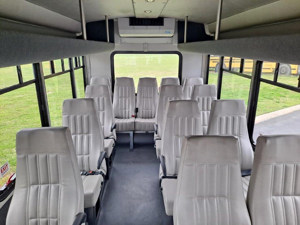 2018 Starcraft Starlite Shuttle Bus