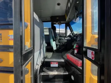 2014 Thomas Saf-T-Liner C2 School Bus