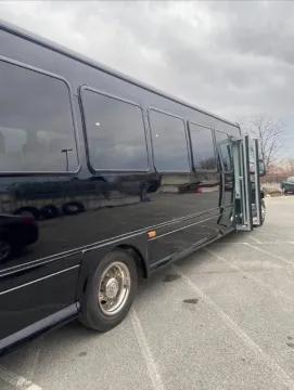 2016 Ford F650 Shuttle Bus