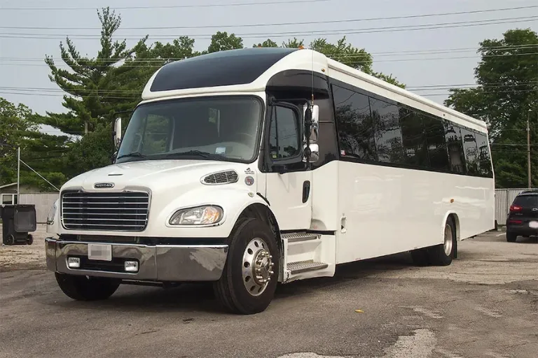2019 Freightliner M2 KSIR E400