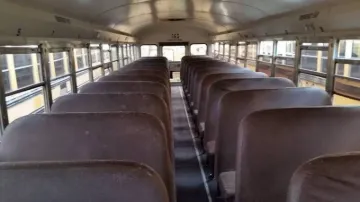 2001 International AmTran School Bus