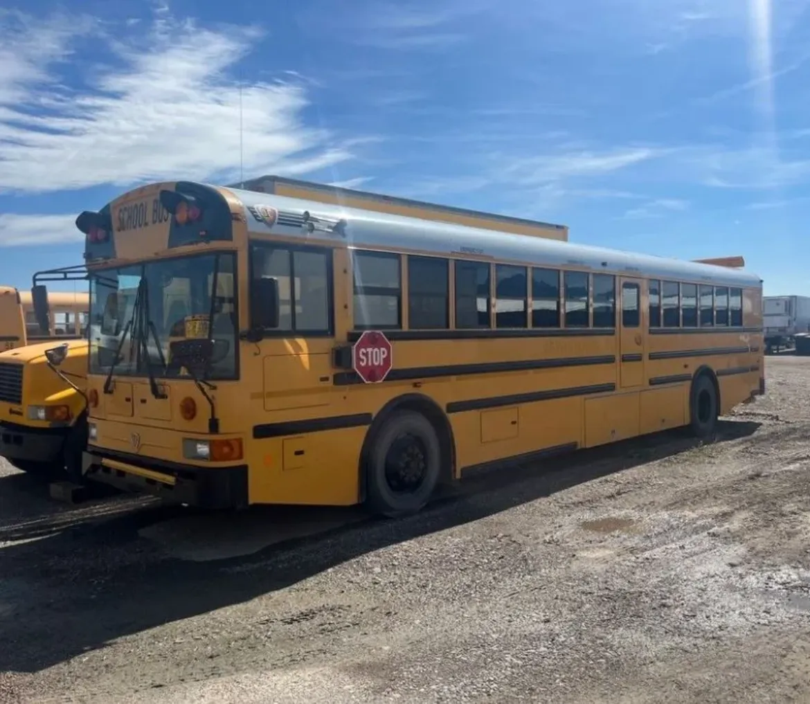 2009 IC RE School Bus