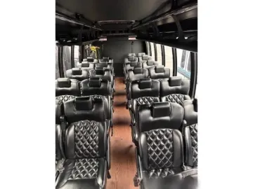 2016 Ford F-650 Cutaway Shuttle Bus