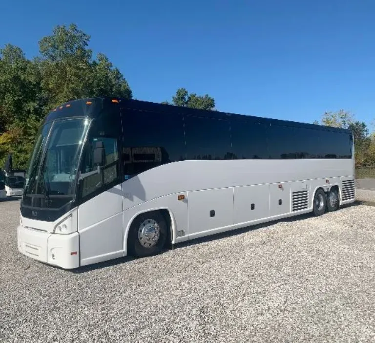 2017 MCI J4500 Coach Bus