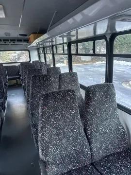 2007 Ford F650 ADA Shuttle Bus