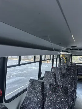 2007 Ford F650 ADA Shuttle Bus