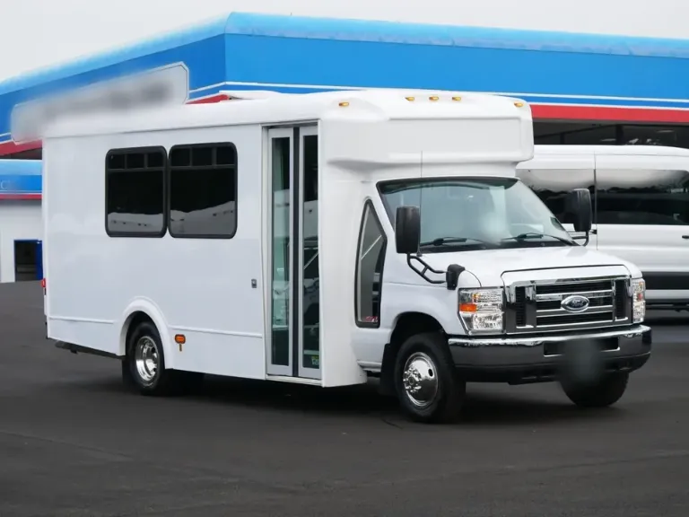 2019 Ford Glaval Universal Shuttle Bus
