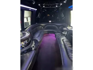 2007 International 3200 Party Bus
