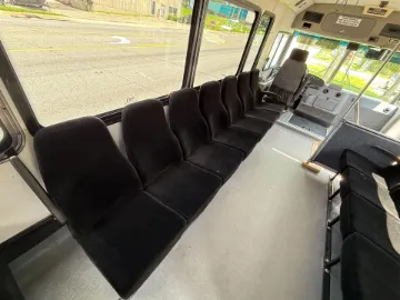 2013 Freightliner MB-45 Coach Bus