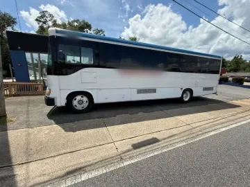 2013 Freightliner MB-45 Coach Bus