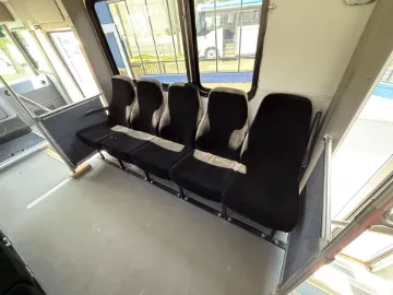 2013 Freightliner MB-45 Coach Bus