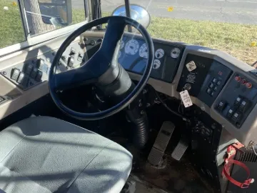 2006 IC Navistar RE School Buses