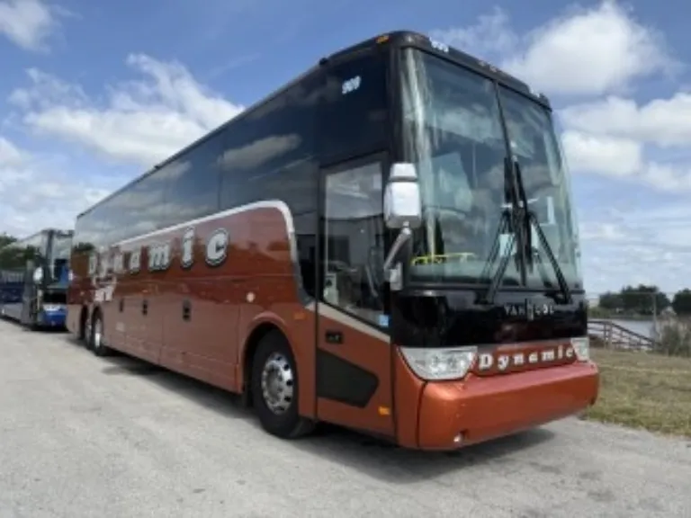 2018 Van Hool TX45 Coach