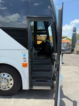 2020 Prevost H3-45 ADA