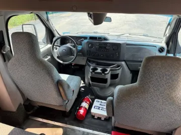 2011 Turtle Top Van Terra Shuttle Bus