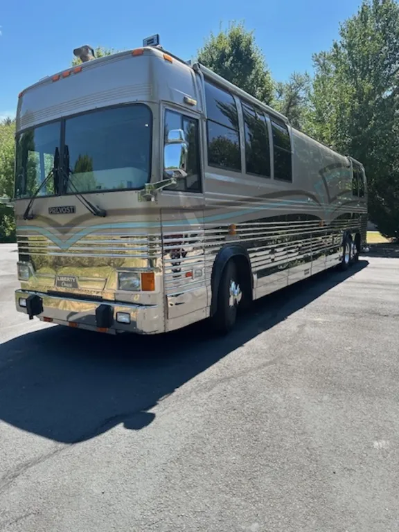 1997 Prevost Liberty XL 40 Motorcoach Conversion
