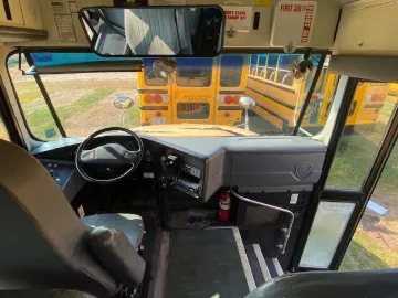 2010 IC CE School Bus