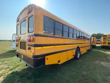 2010 IC CE School Bus