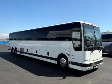 2016 Prevost X3-45 Coach Bus