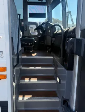 2016 Prevost X3-45 Coach Bus