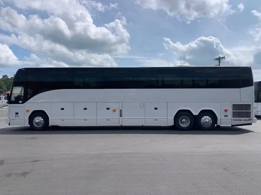 2000 Prevost H3-45 Coach Bus