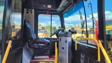 2014 New Flyer XDE40 Hybrid Transit Bus