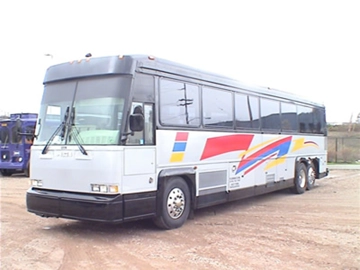 1990 MCI VIP Coach Bus